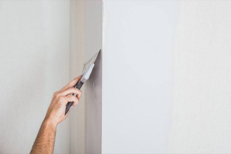 Att spackla är inte så svårt – lär dig grunderna | Upsala Färg